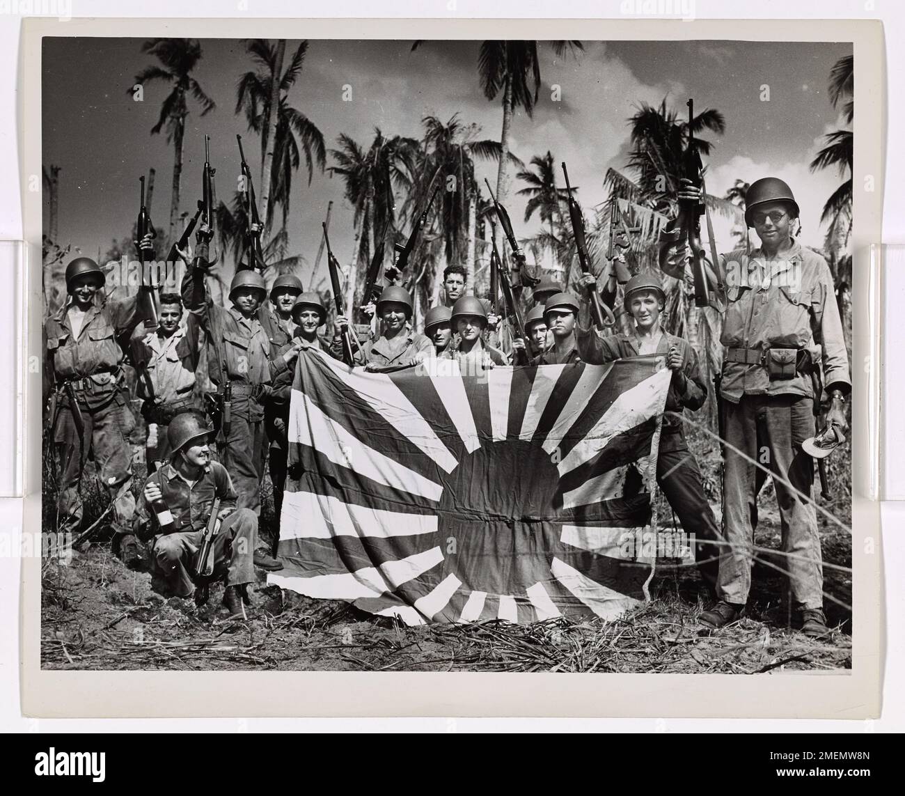 After securing a foothold on Leyte Island, Coast Guardsmen and soldiers ...