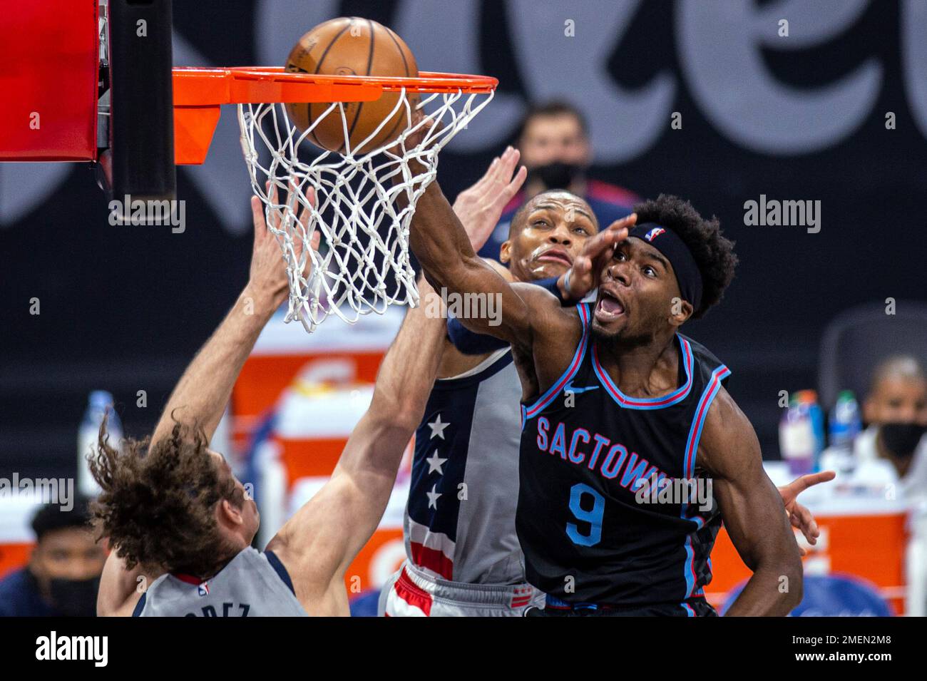 Russell Westbrook 2022 Dunking