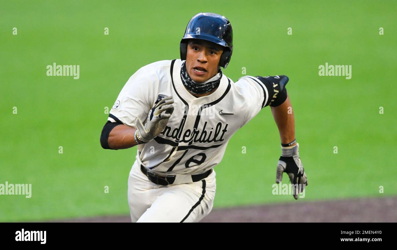 Vanderbilt's Isaiah Thomas plays in an NCAA college baseball game ...
