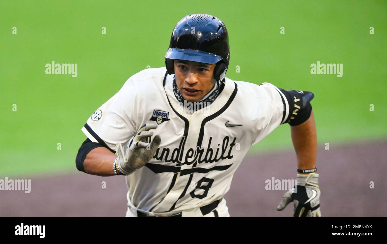 Vanderbilt's Isaiah Thomas plays in an NCAA college baseball game ...