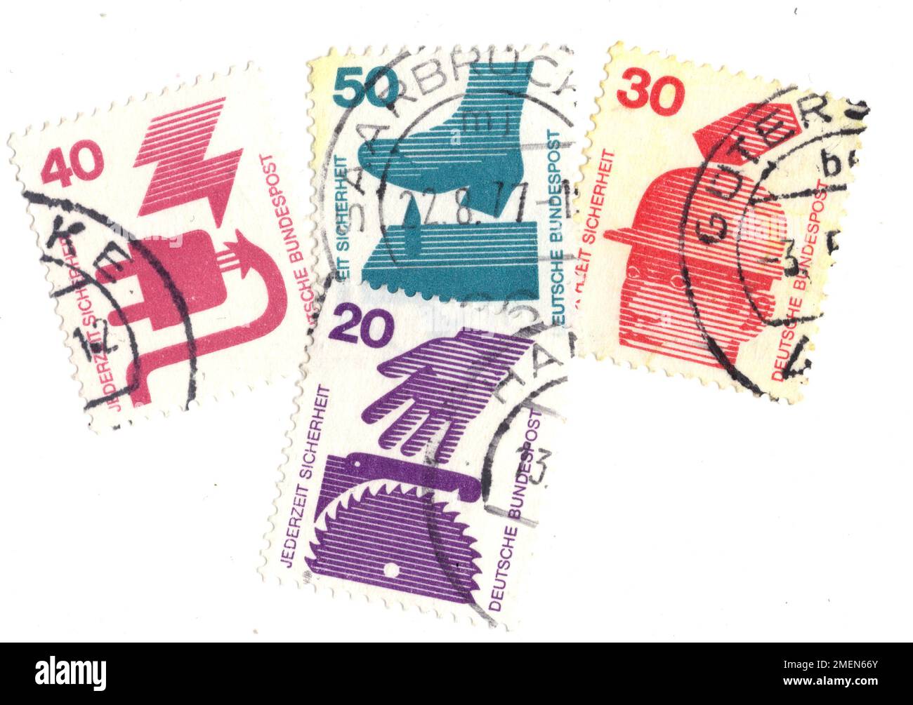 Ddr postage stamp hi-res stock photography and images - Alamy
