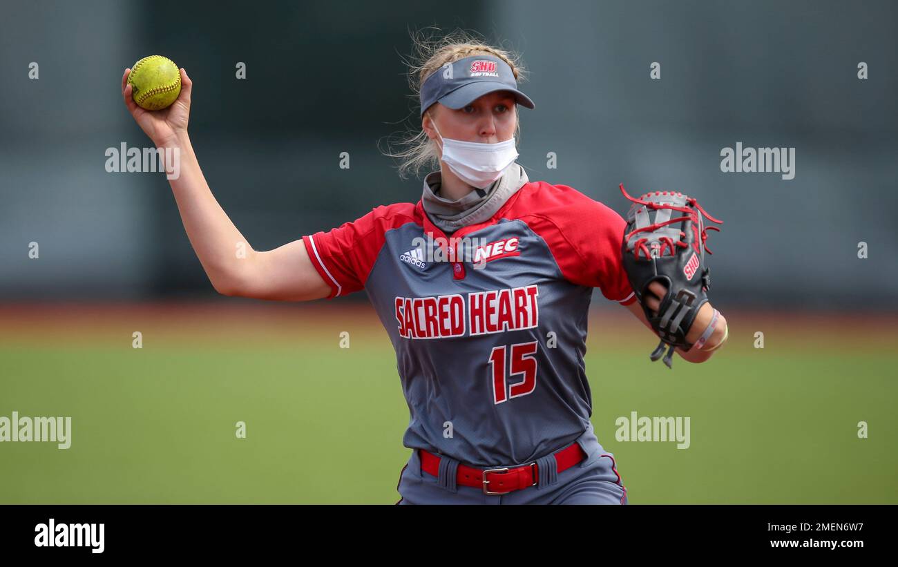 Sacred Heart's Emily Carroll (15) during an NCAA softball game against ...