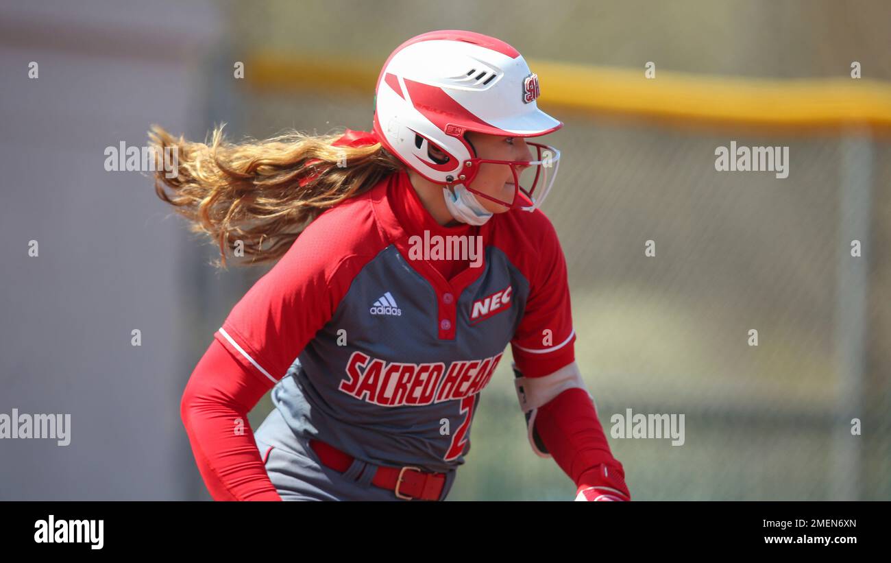 Sacred Heart's Amy Petrovich (2) during an NCAA softball game against ...