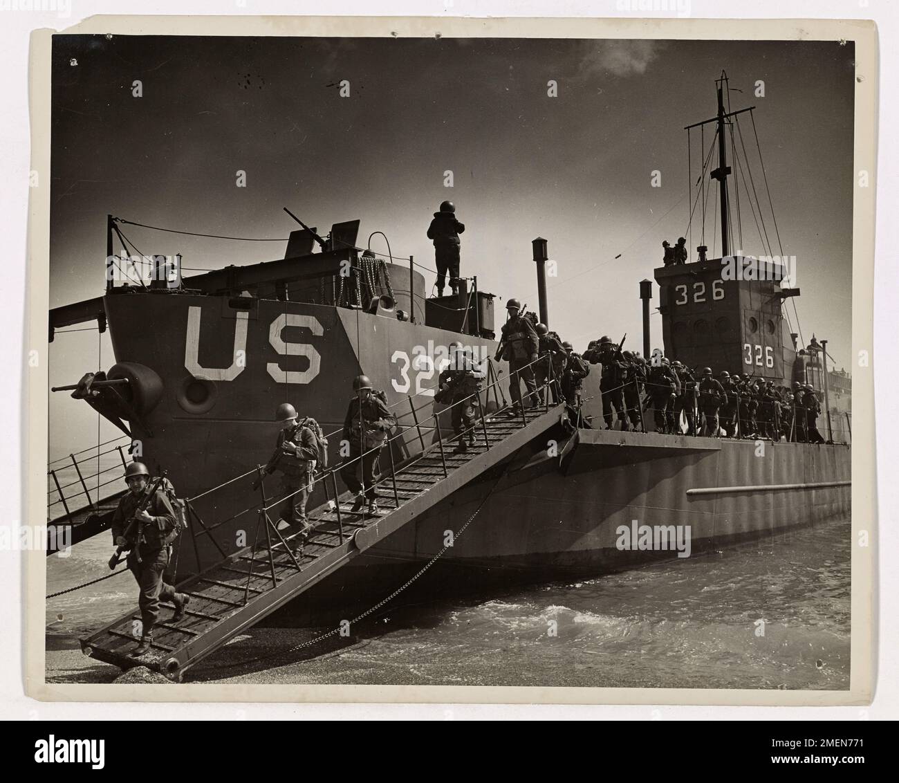 Coast Guard-manned LCILs (Landing Craft Infantry, Large) transport ...