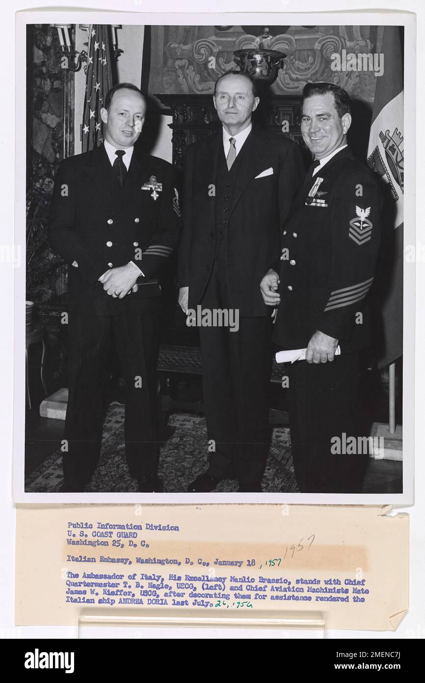Decoration of chief quartermaster hi-res stock photography and images ...