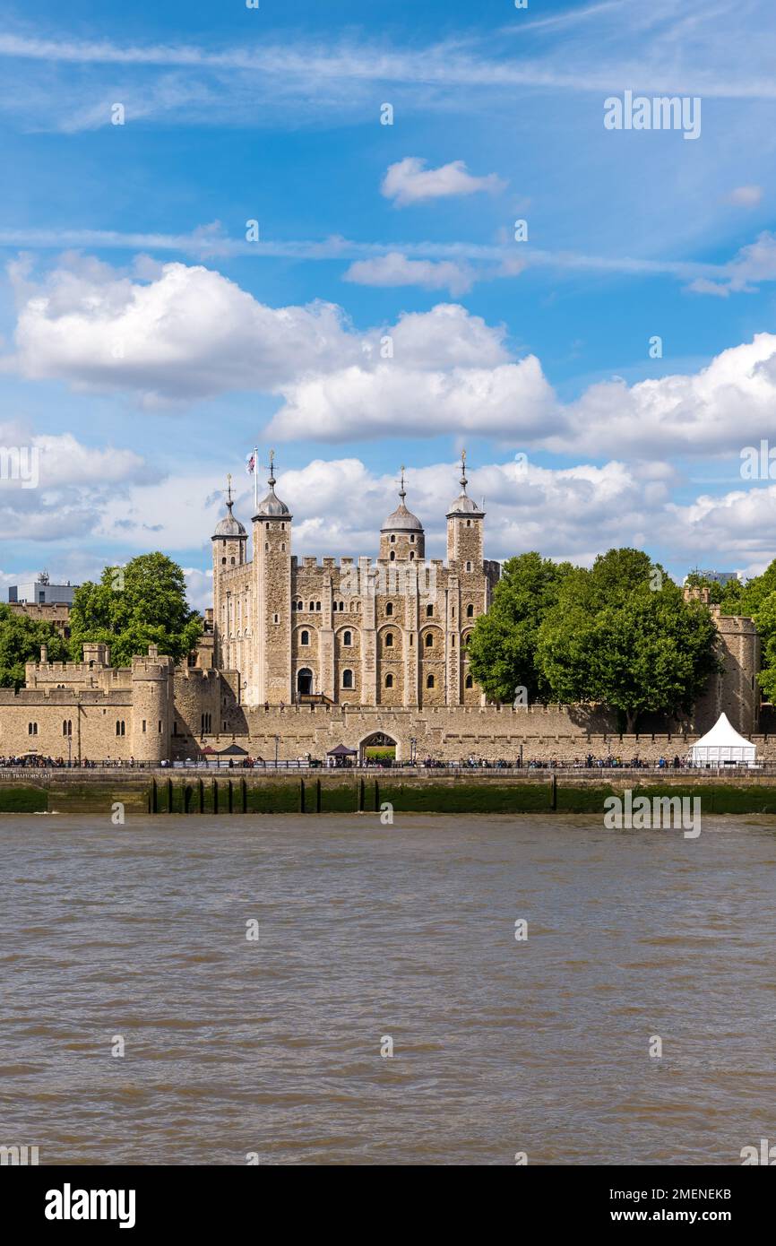 The Tower of London, Royal Palace and Fortress of the Tower of London ...