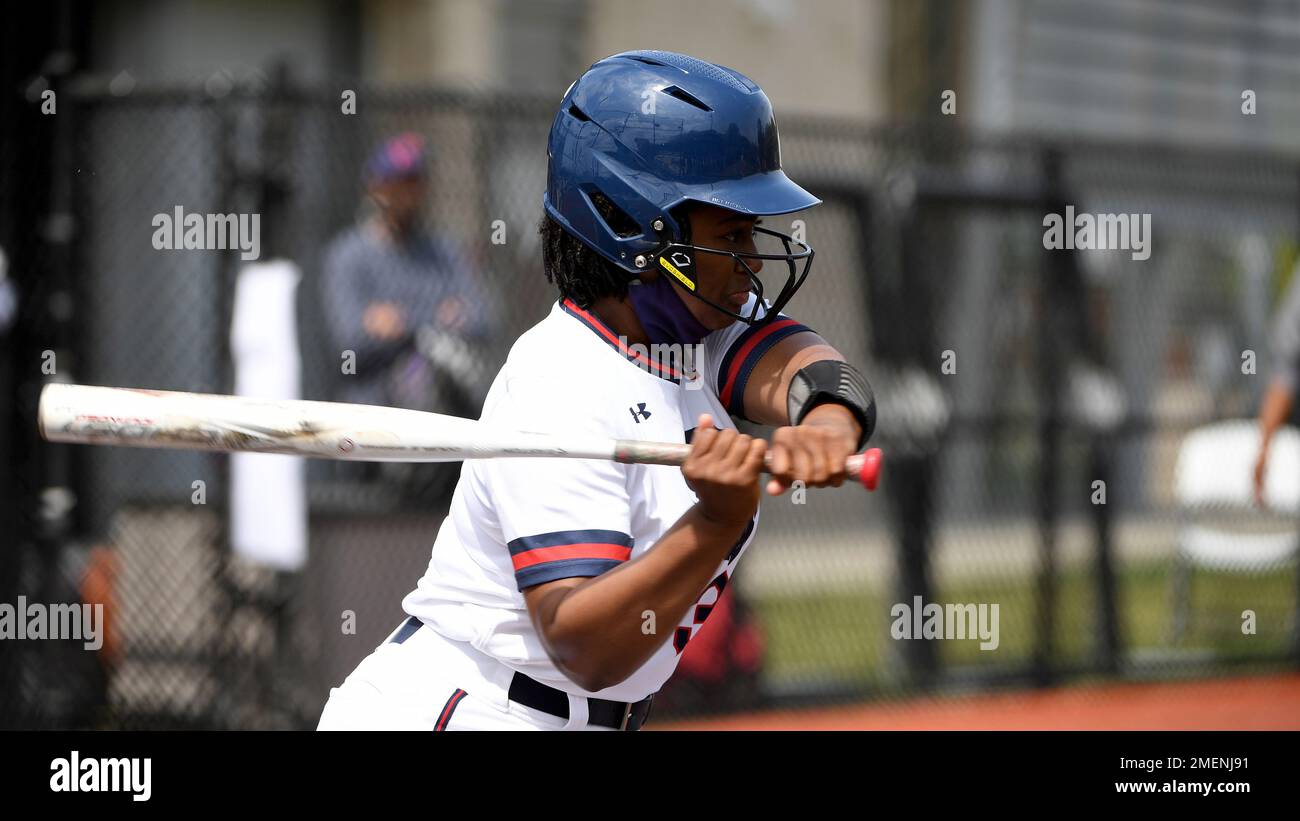 Howard batter Trinity Gibbs (3) at bat against Morgan St. during an ...
