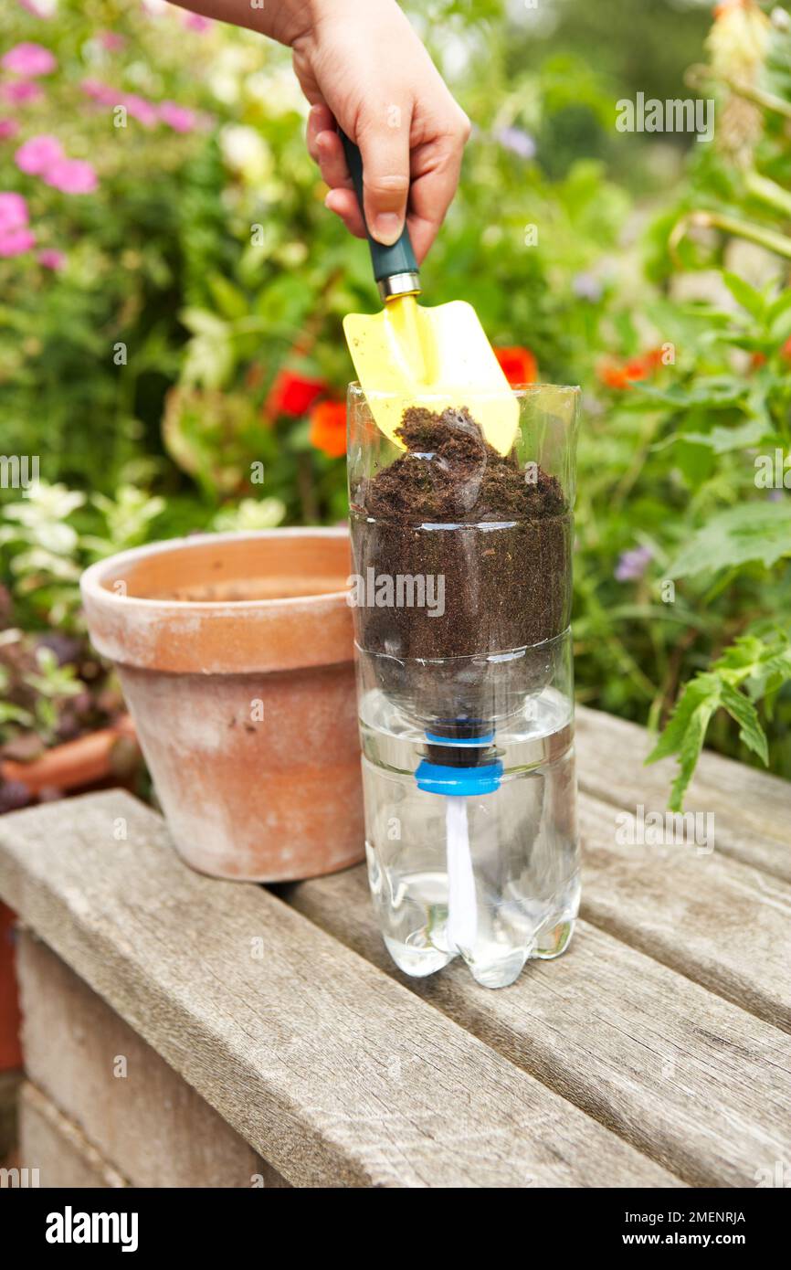 Propagator hi-res stock photography and images - Alamy