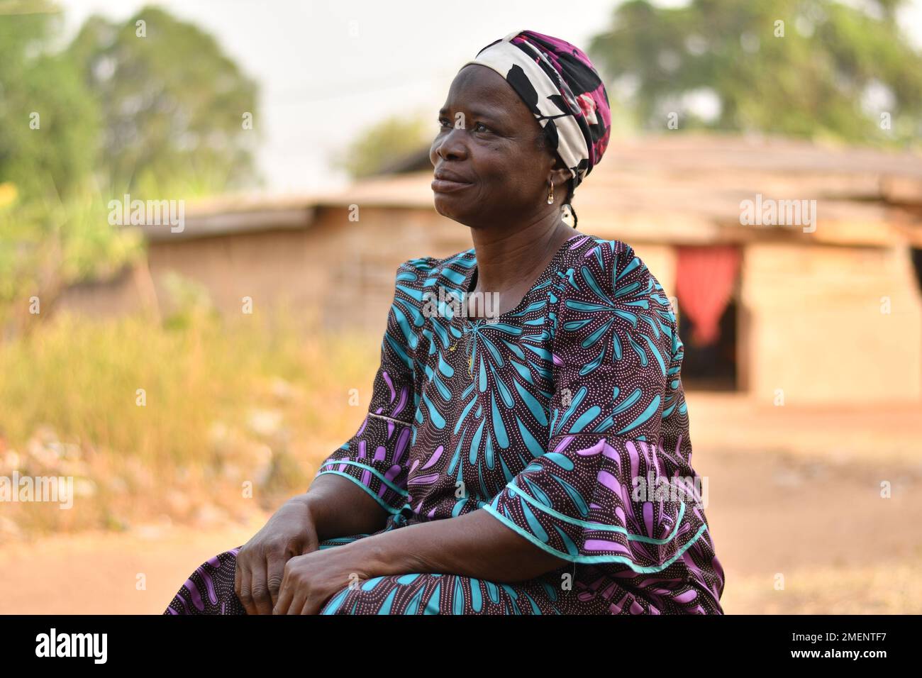 portrait of elderly african woman Stock Photo - Alamy