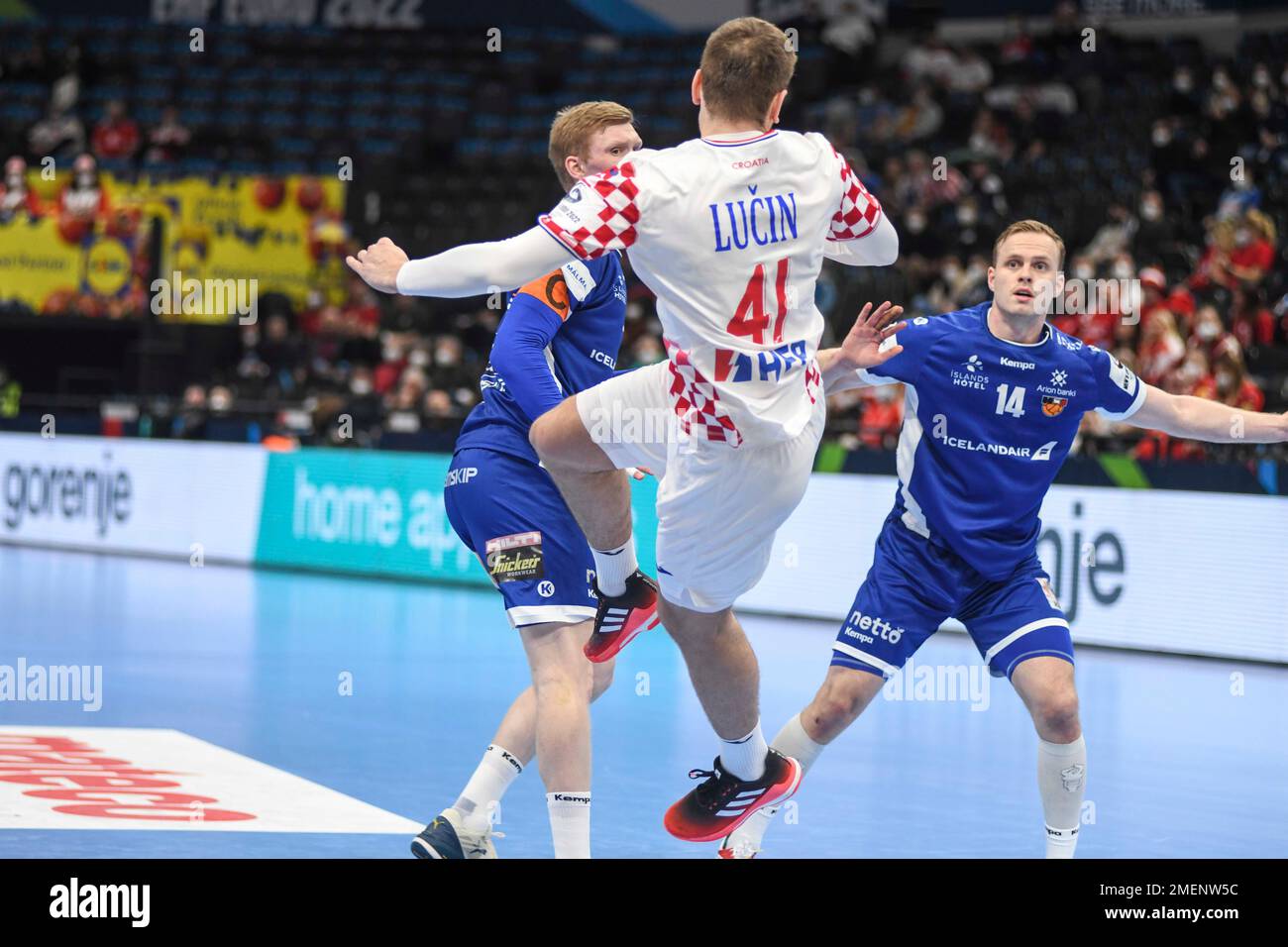 Tin Lucin (Croatia) against Iceland. EHF Euro 2022. Main Round Stock ...