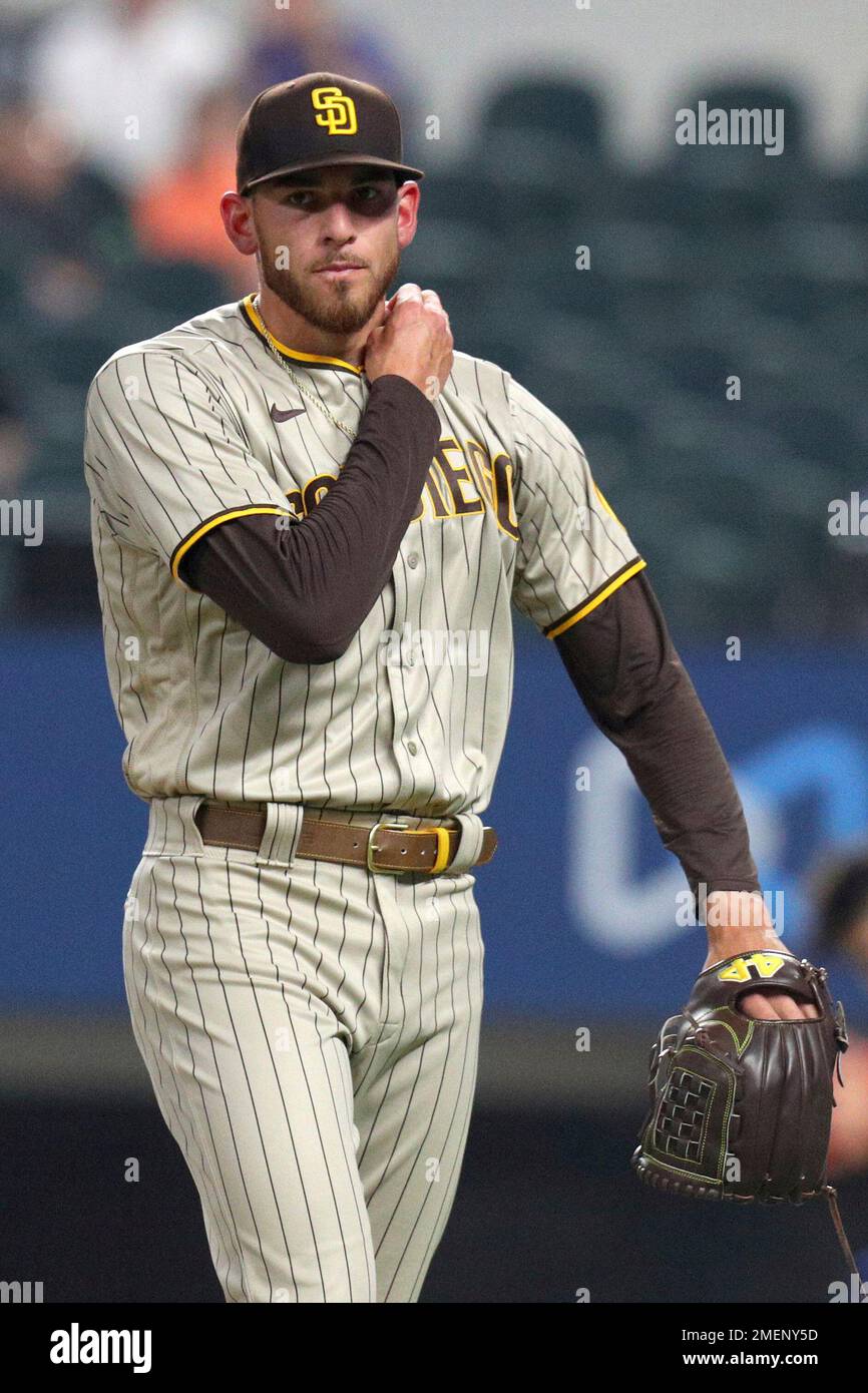 San Diego Padres starting pitcher Joe Musgrove (44) walks back to the ...