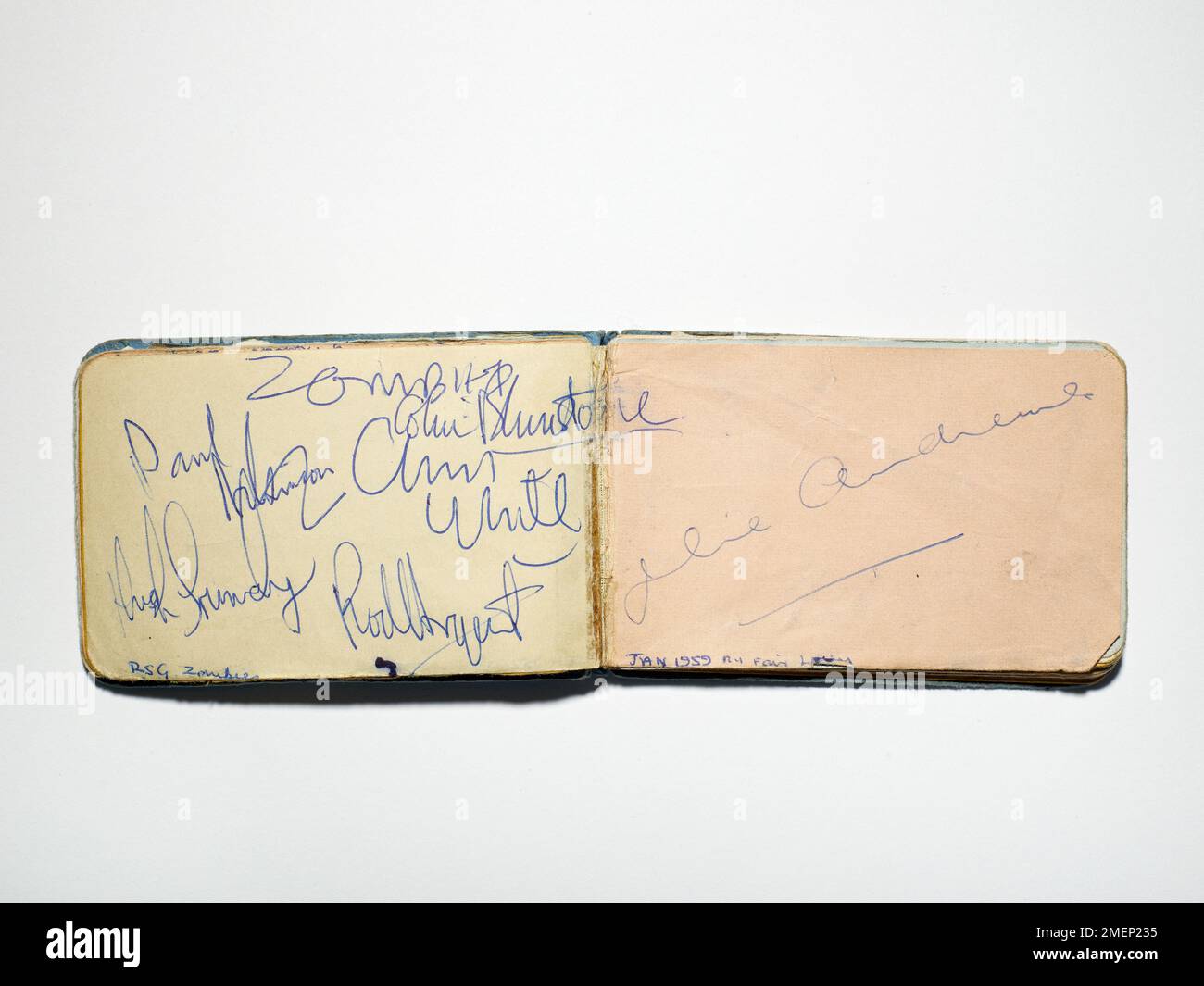 Signatures in autograph book Stock Photo - Alamy