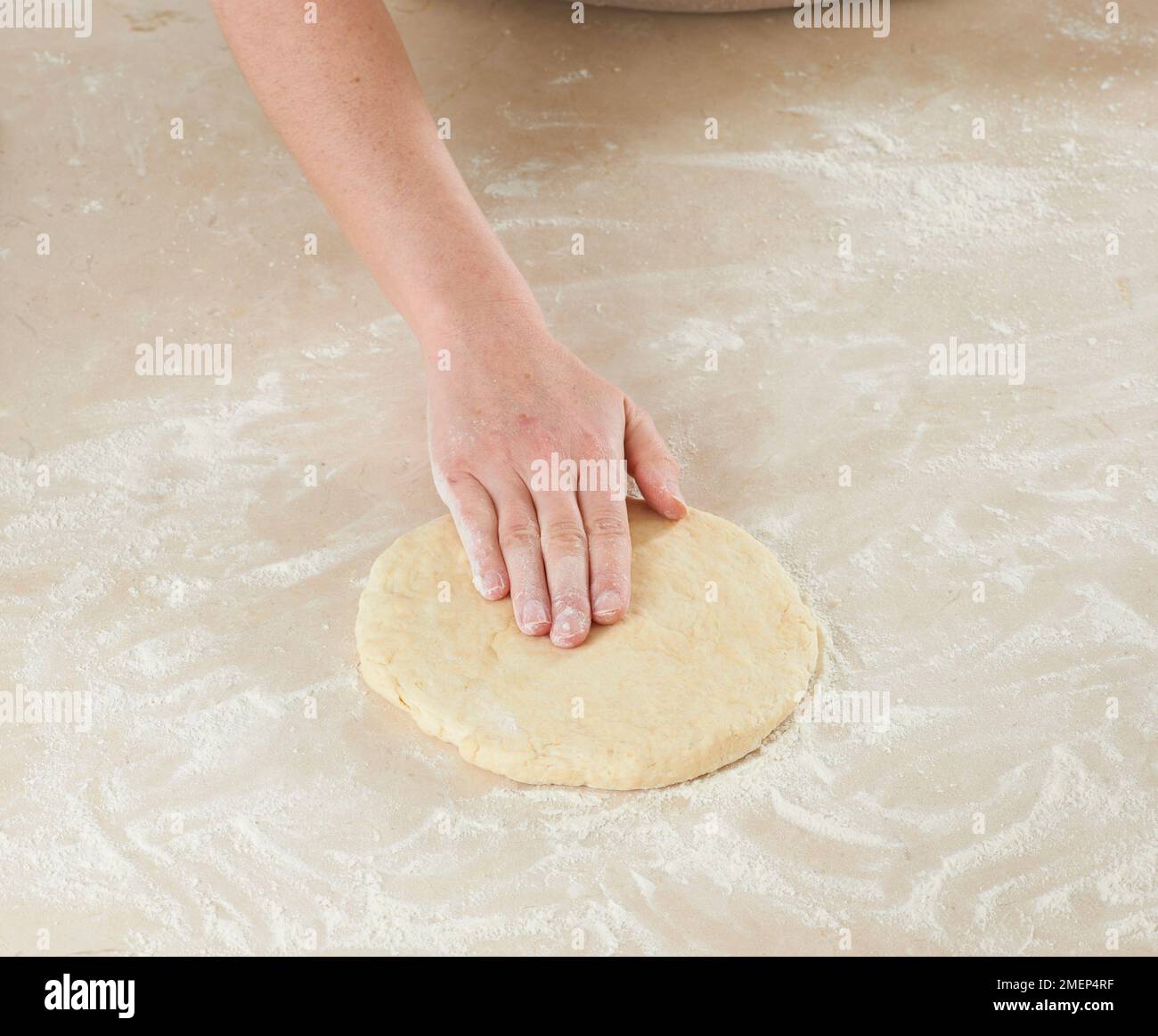 Cuisine dough hi-res stock photography and images - Alamy