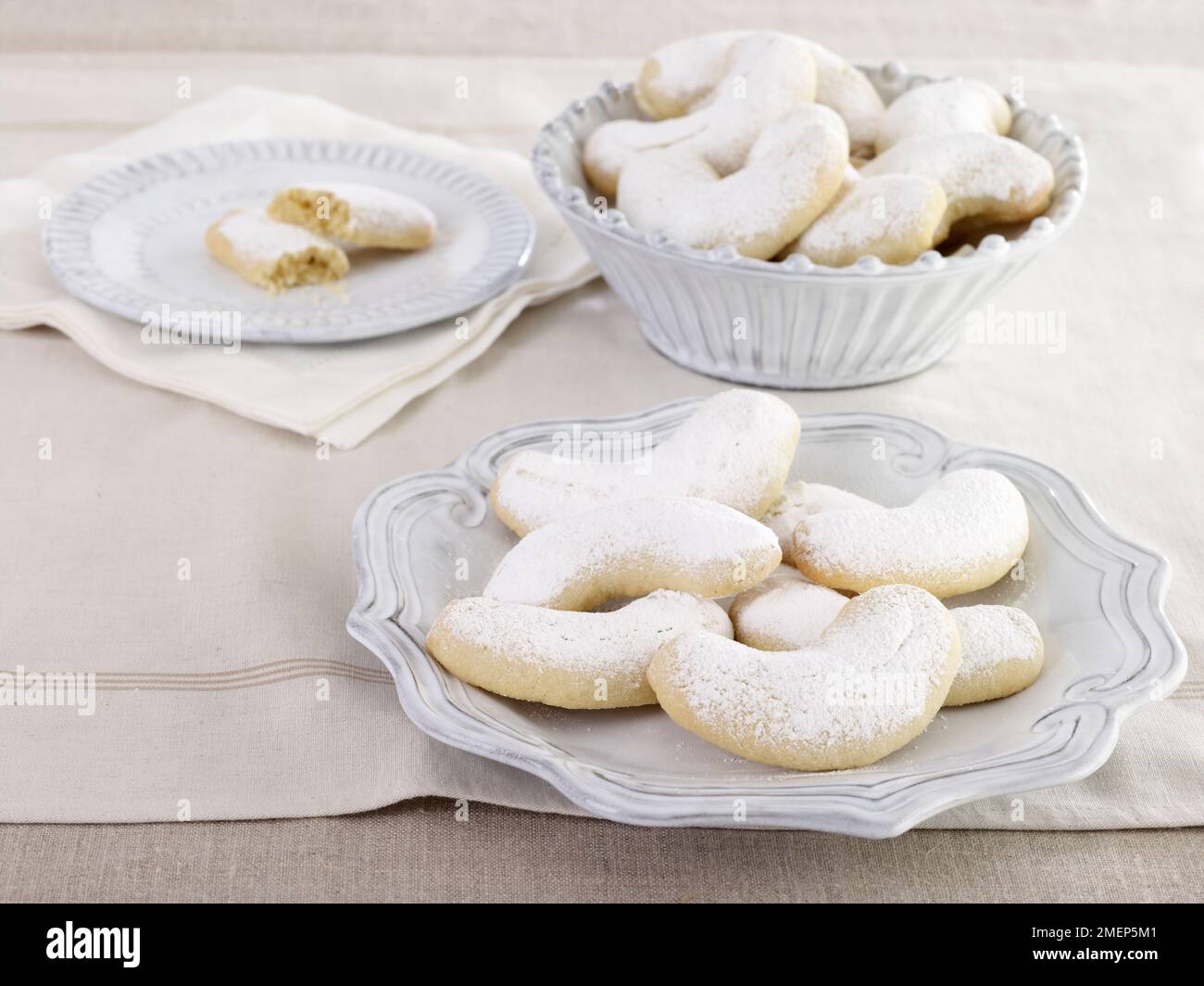 Vanillekipferl, crescent shaped, vanilla flavoured German biscuits ...
