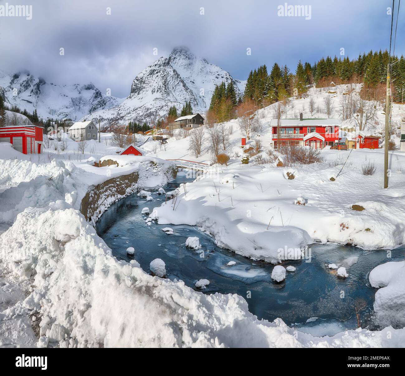 Astonishing morning scenery of Norwegian Nusfjord village. Popular ...