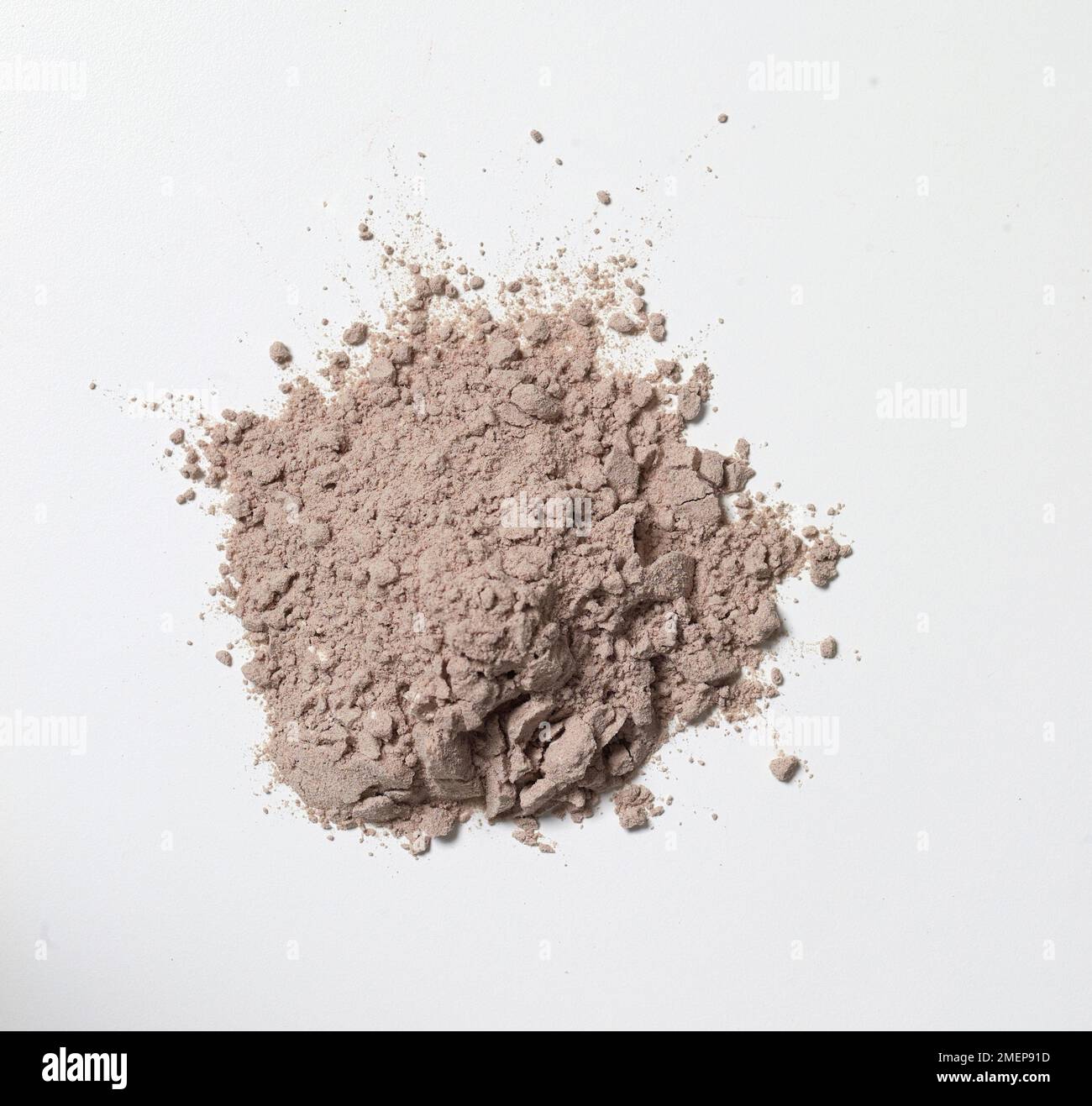 White flour cutout hi-res stock photography and images - Alamy