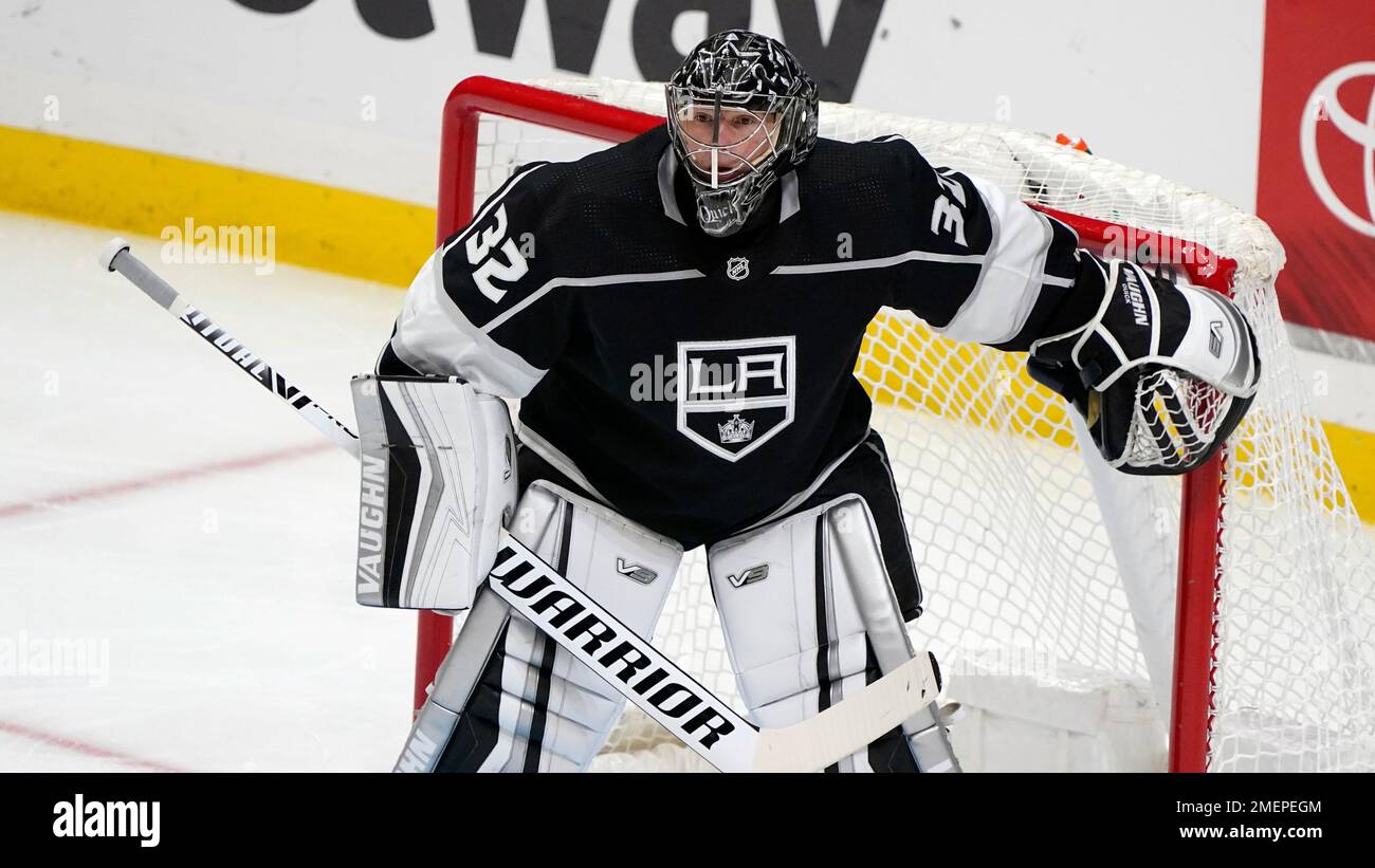 Los Angeles Kings goaltender Jonathan Quick during an NHL hockey game ...
