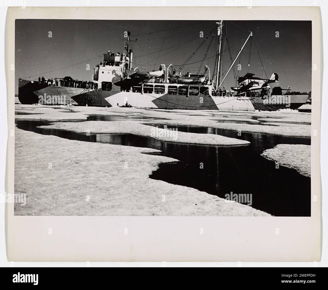 Nazi guards hi-res stock photography and images - Alamy