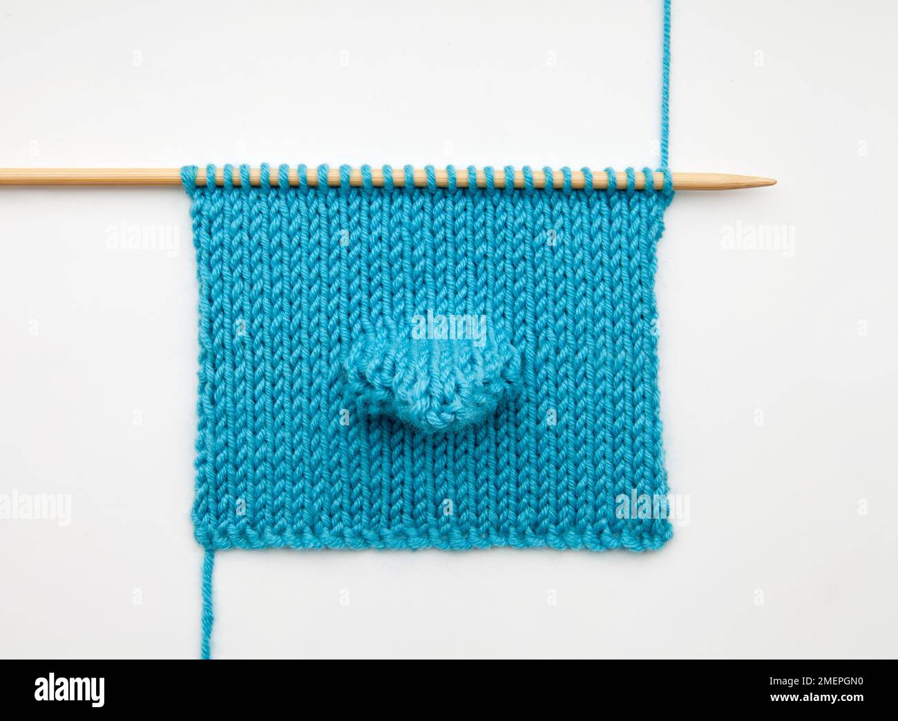 Short row peaks 3d knitting hi-res stock photography and images - Alamy
