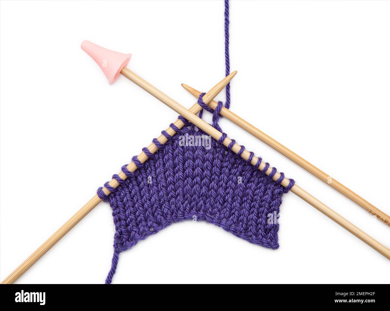 White knitting cap hi-res stock photography and images - Alamy