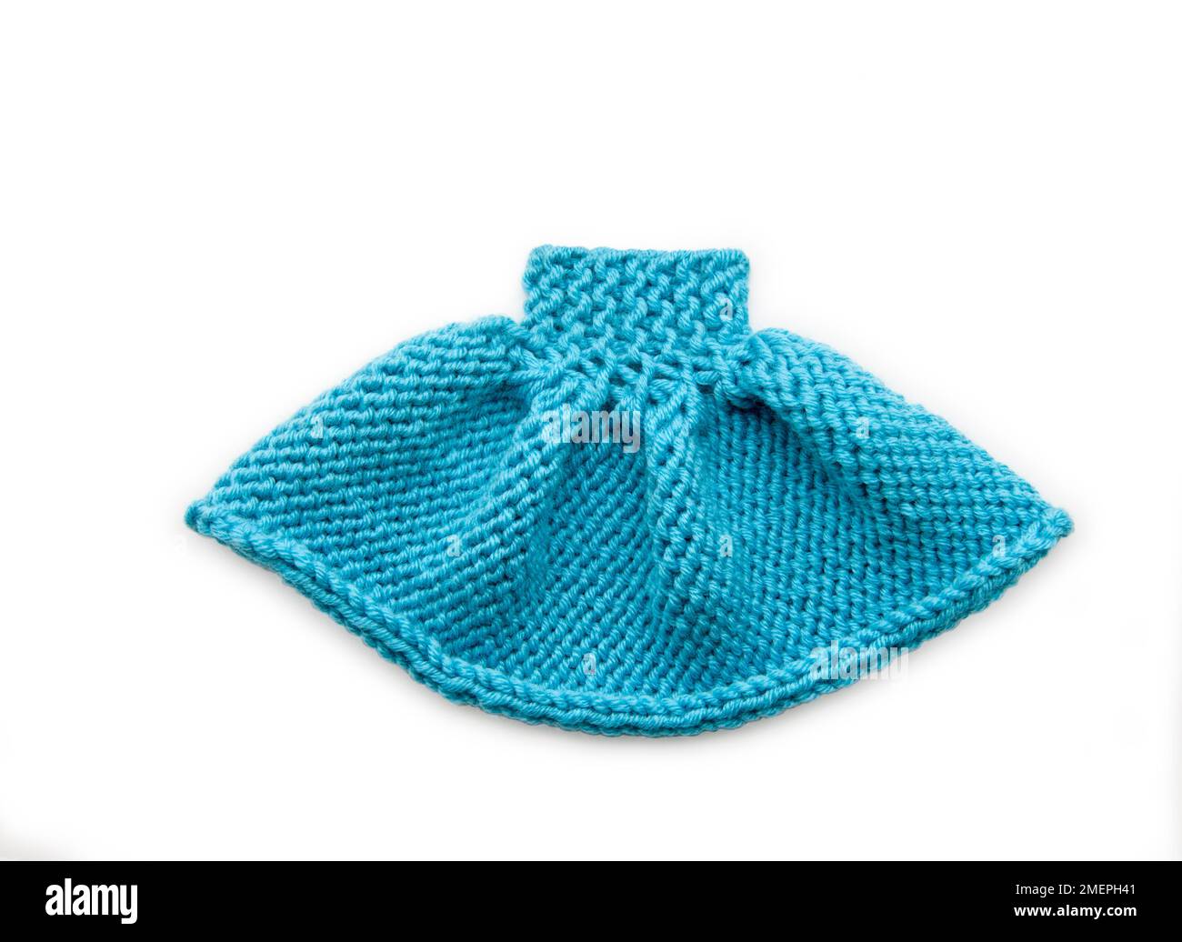 Short row edge ruffle knitting sample Stock Photo - Alamy