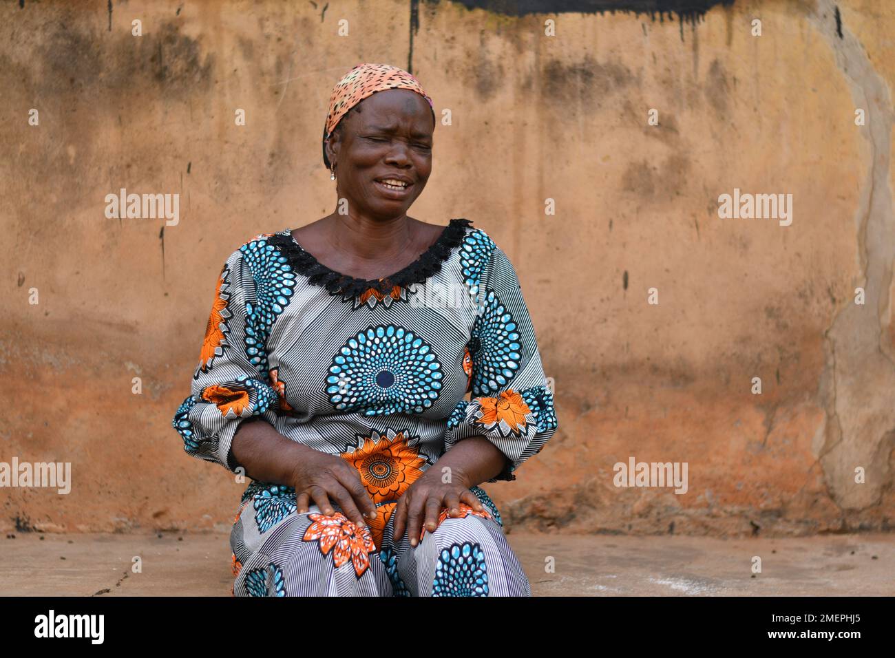 portrait of elderly african woman Stock Photo - Alamy