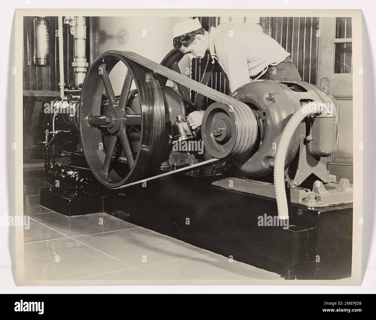 Air compressor vessel hi-res stock photography and images - Alamy