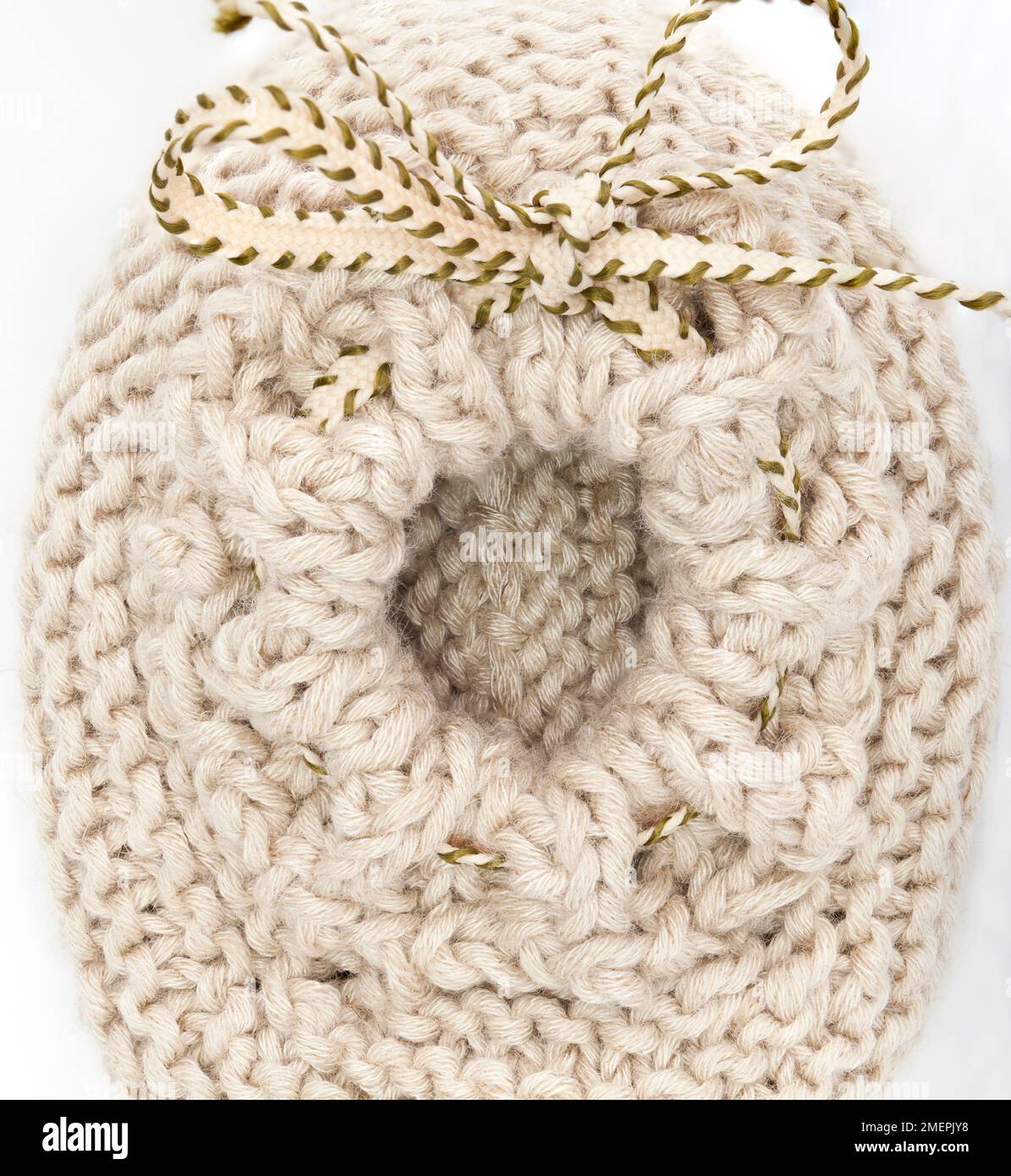 Gold braid hi-res stock photography and images - Alamy