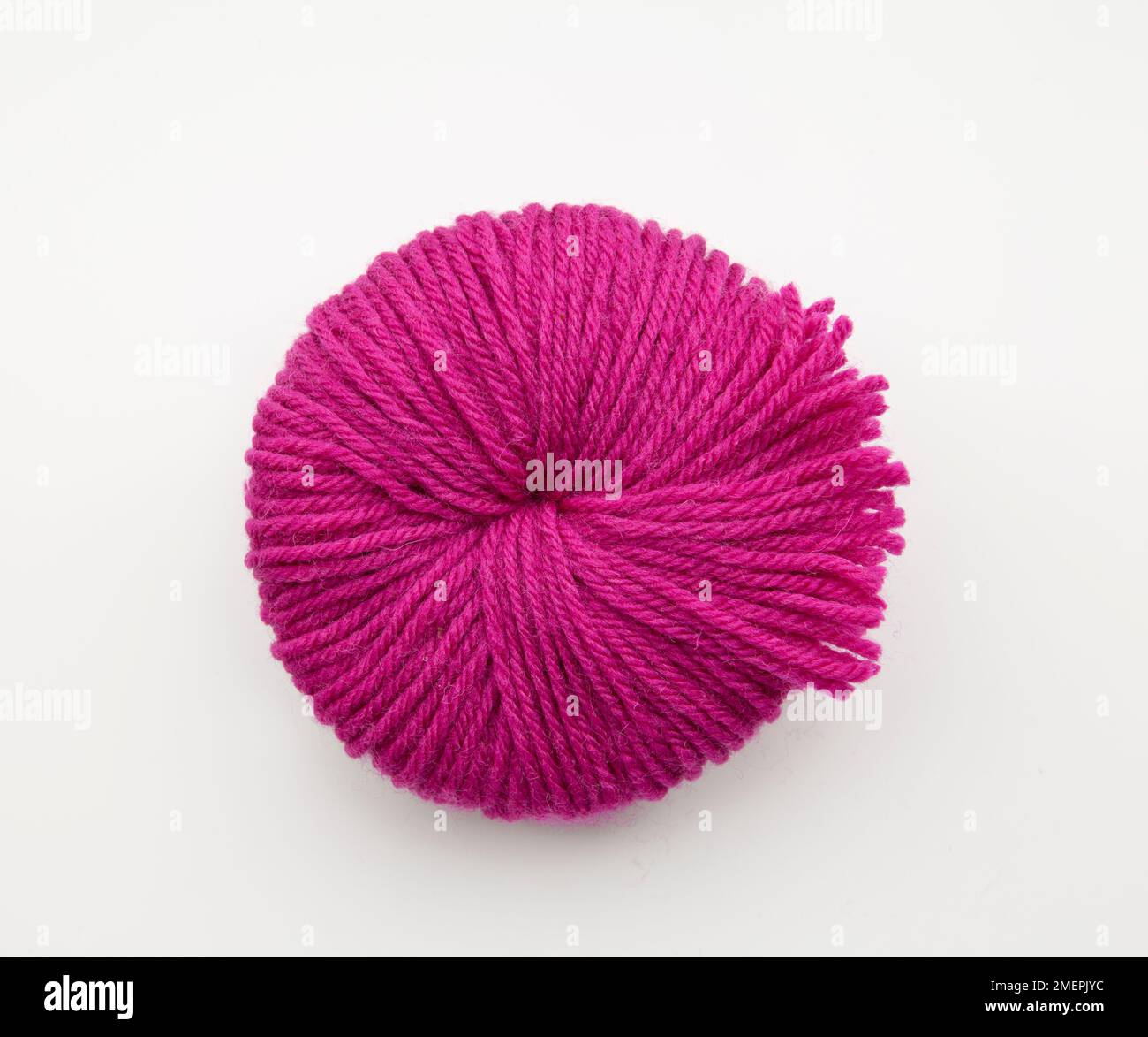 Deep pink wool hi-res stock photography and images - Alamy