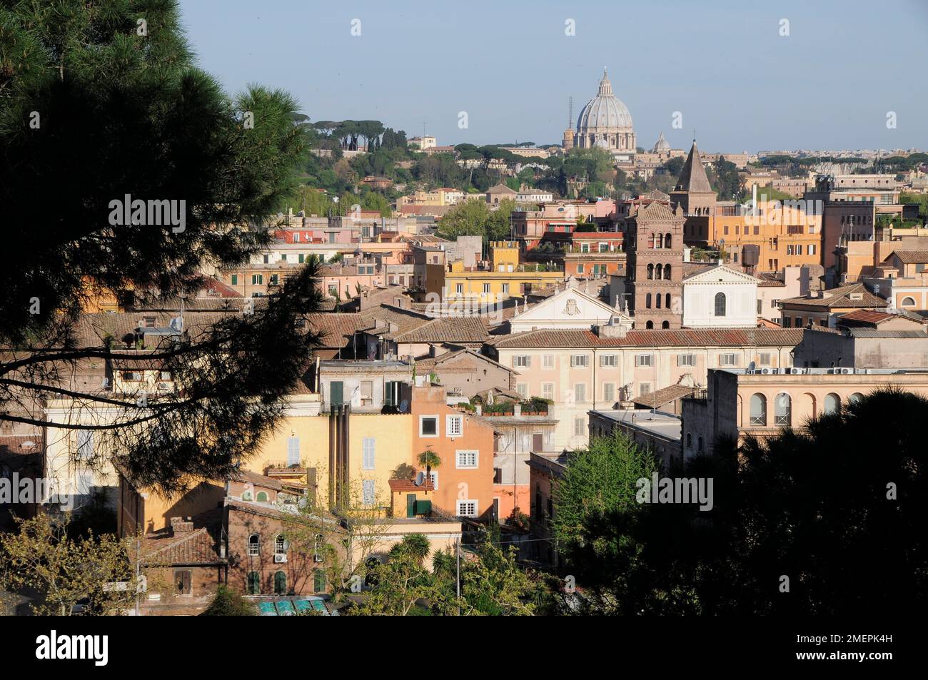 Italy, Lazio, Rome, Aventine Hill, Parco Savelli, views across to St ...