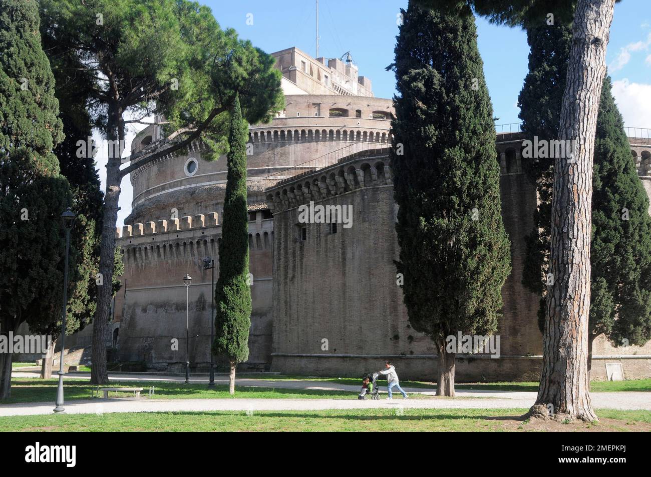 Rome castel santangelo castle hi-res stock photography and images - Alamy