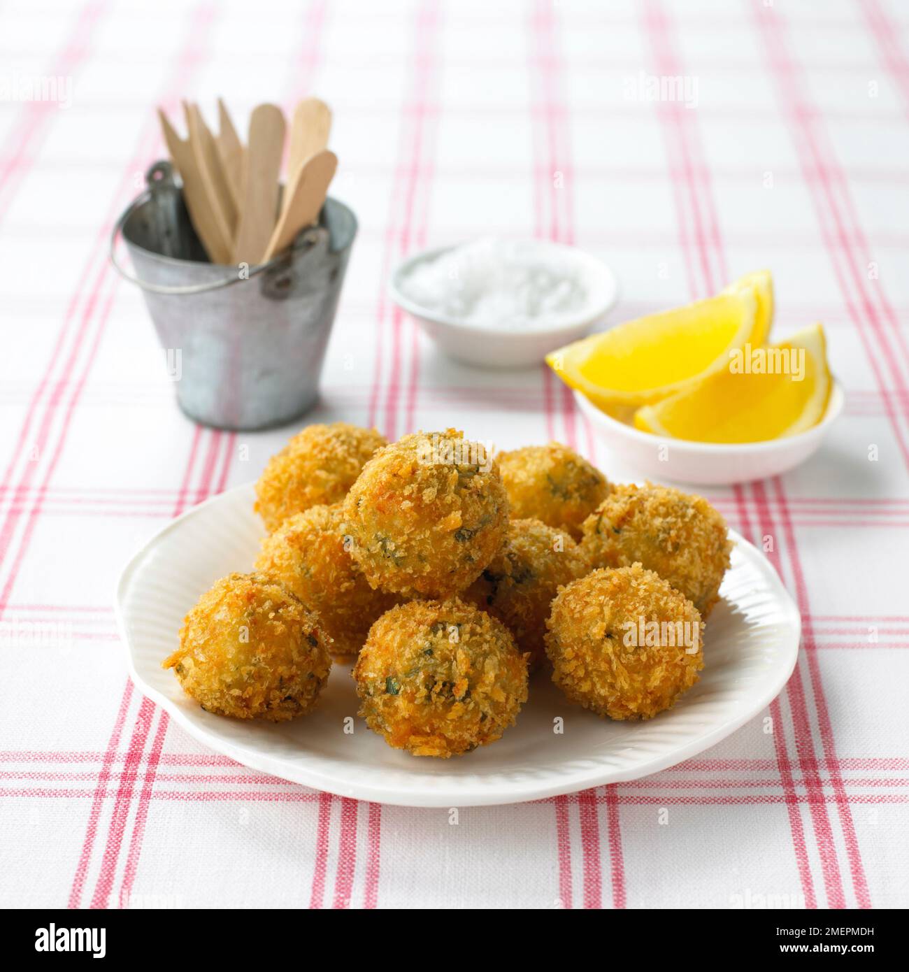 Ball fish hi-res stock photography and images - Alamy