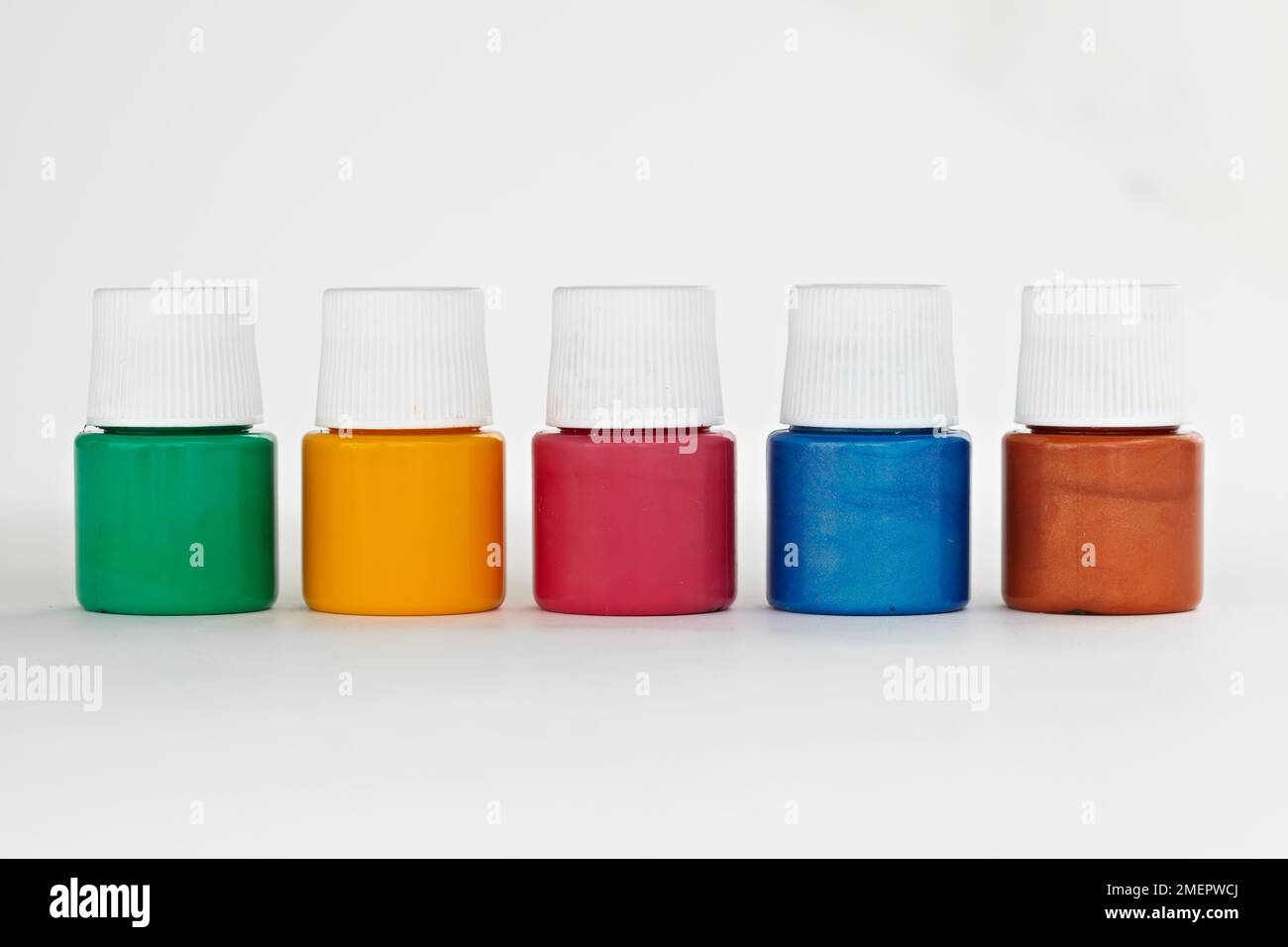 Color paints in bottles hi-res stock photography and images - Alamy