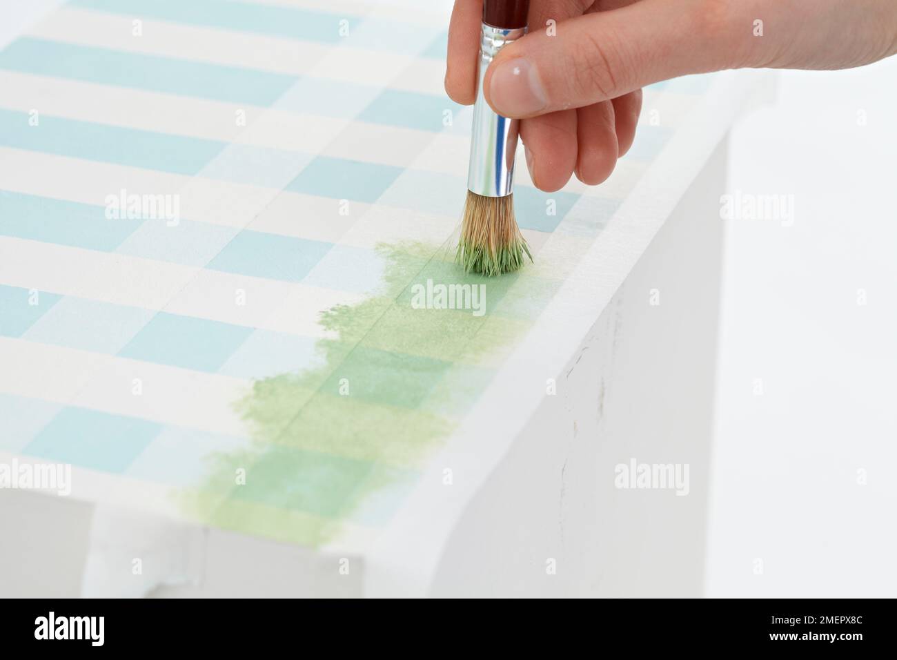 Creating checks by applying second layer of masking tape and use ...