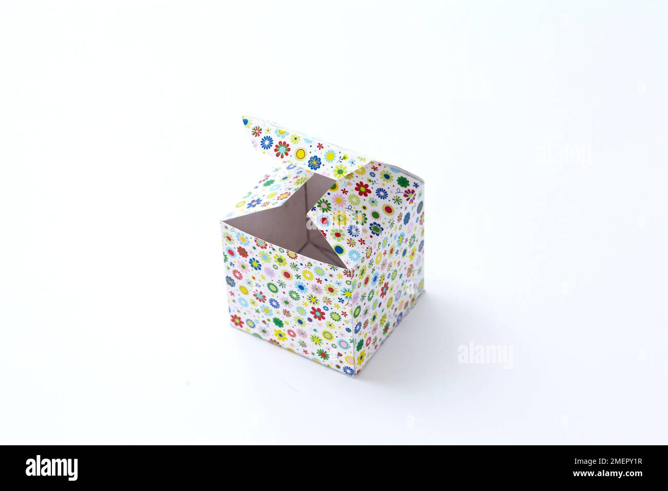 Handmade flower box hi-res stock photography and images - Alamy