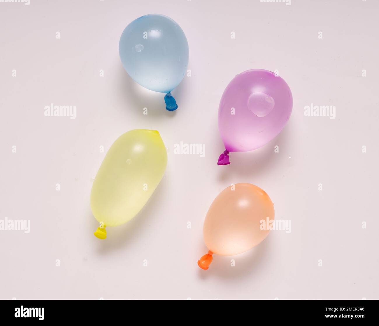 Balloons cut out hi-res stock photography and images - Alamy
