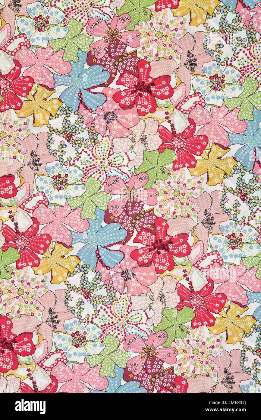 Colorful fabric flower hi-res stock photography and images - Alamy