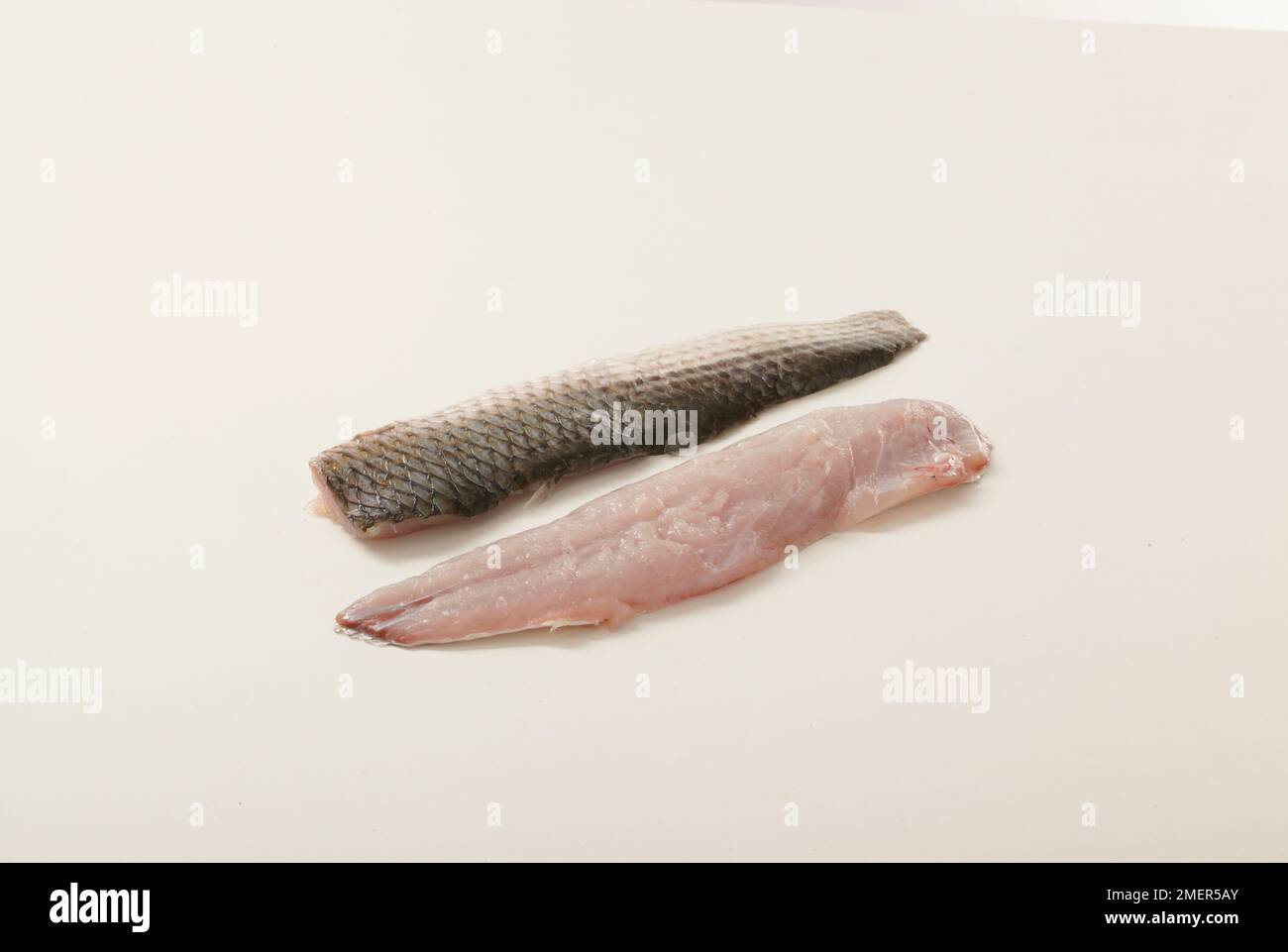 Mullet fillets hi-res stock photography and images - Alamy
