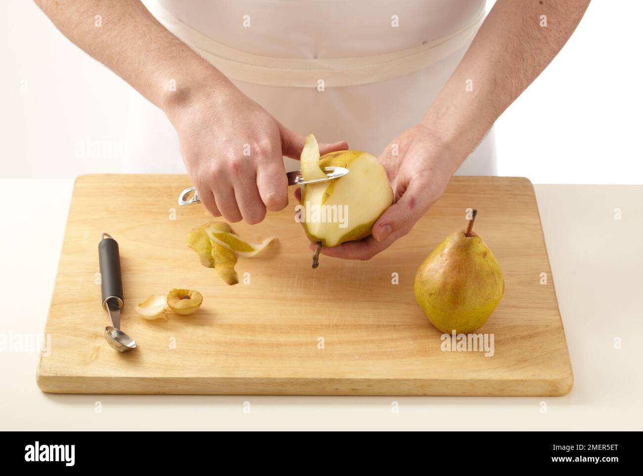 Pear cutting board hi-res stock photography and images - Alamy