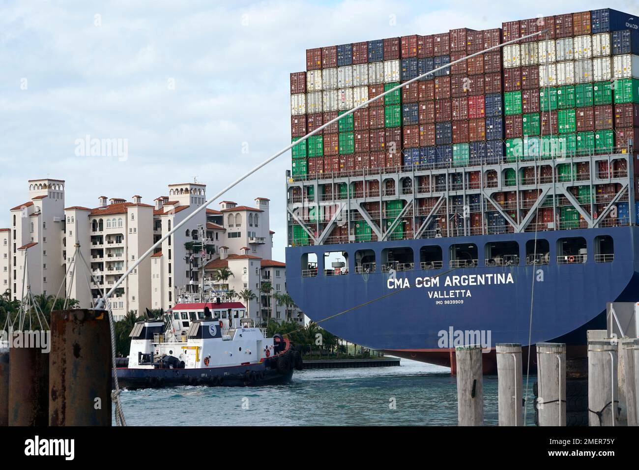 The CMA CGM Argentina arrives at PortMiami, the largest container ship ...
