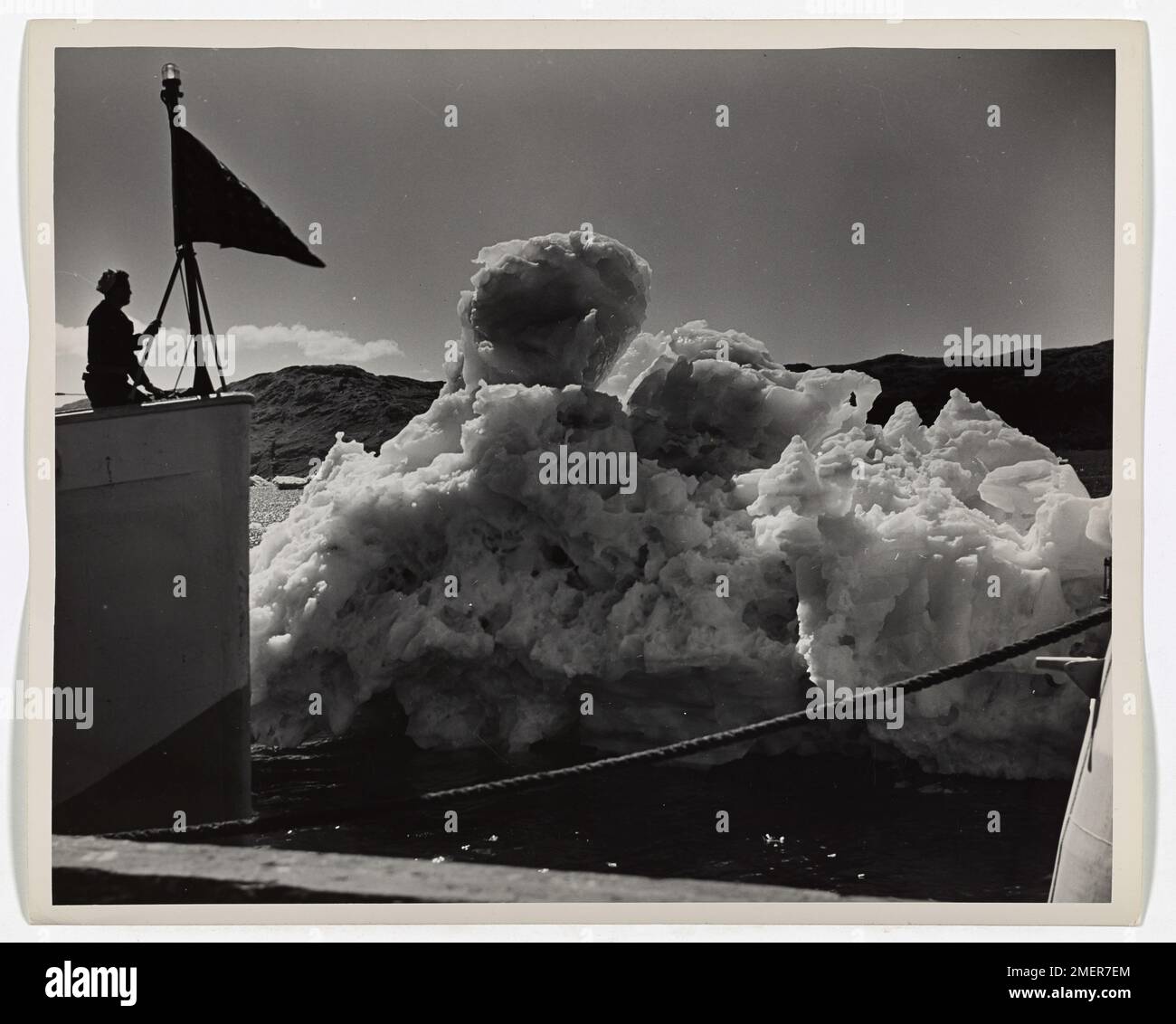 Iceberg breaking north atlantic hi-res stock photography and images - Alamy