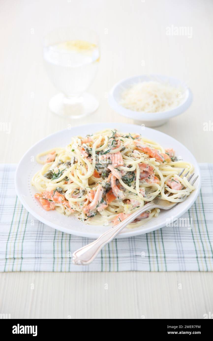 Creme fraiche pasta hi-res stock photography and images - Alamy