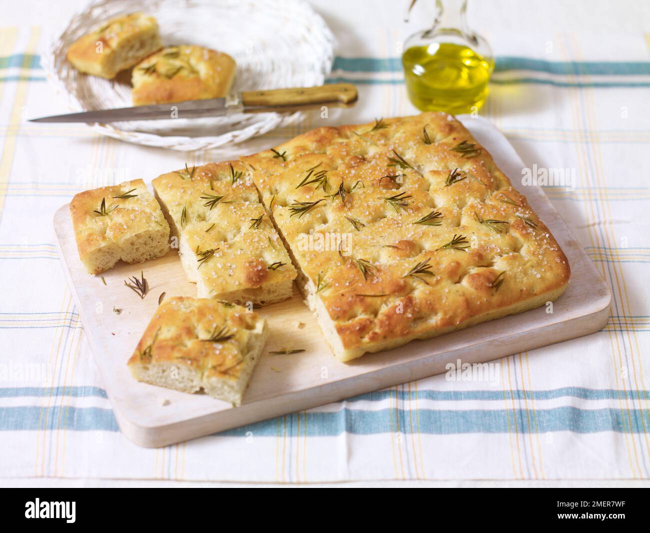 Foccacia hi-res stock photography and images - Alamy