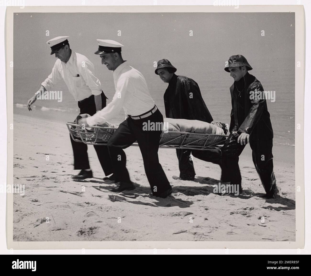 Drowning prevention techniques hi-res stock photography and images - Alamy