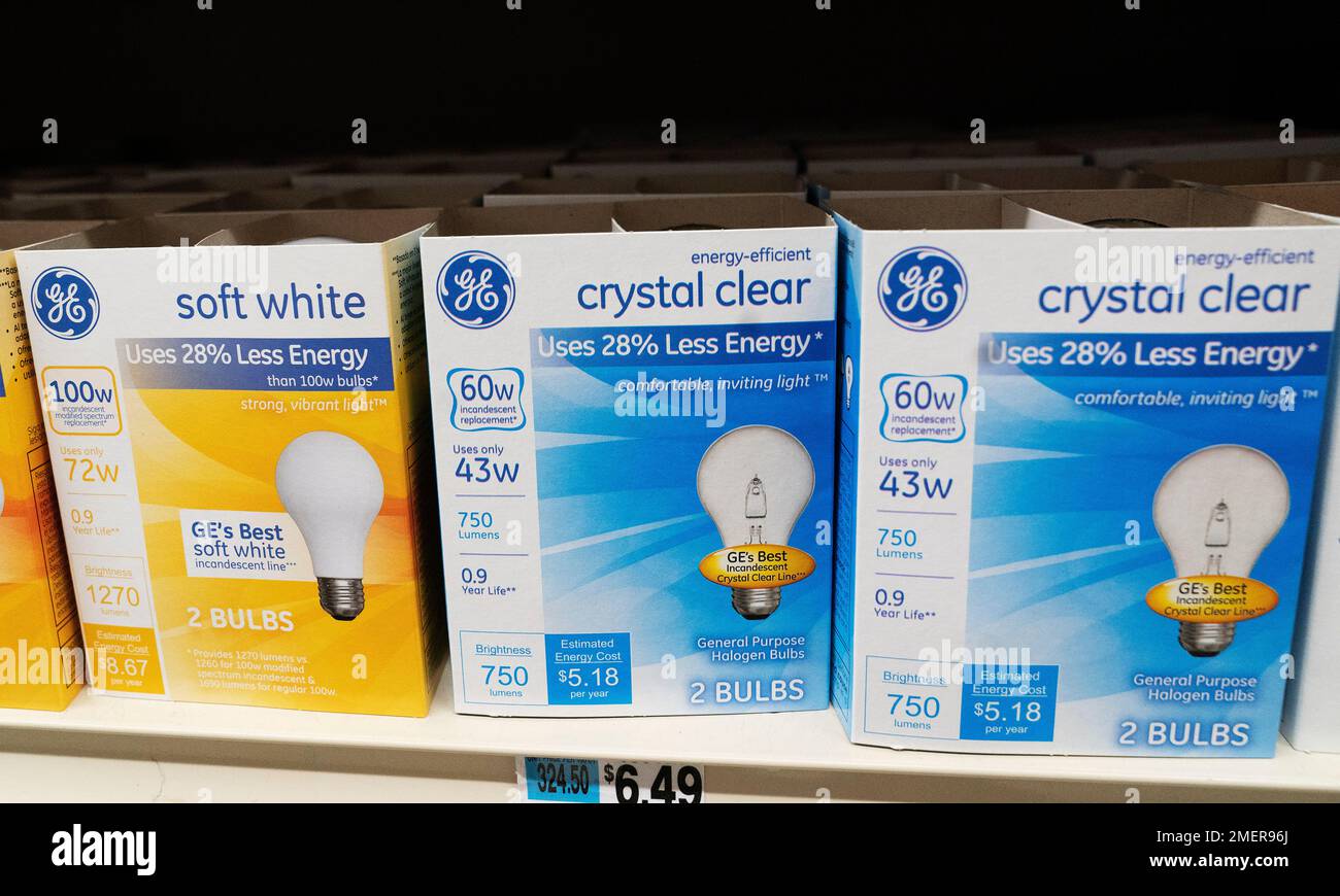 General Electric light bulbs are displayed in a supermarket, Monday ...