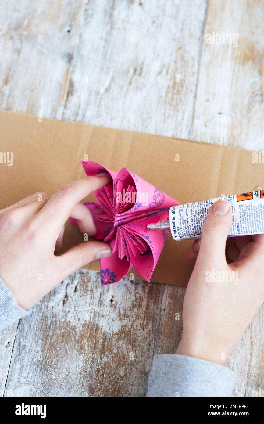 Gluing flowers hi-res stock photography and images - Alamy