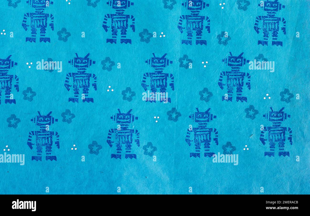 Robot paper hi-res stock photography and images - Alamy