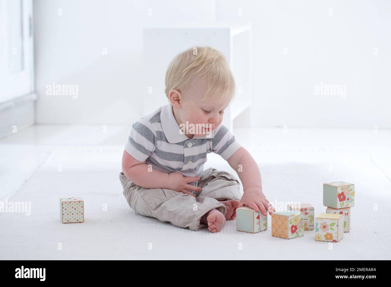 Decoupage blocks hi-res stock photography and images - Alamy