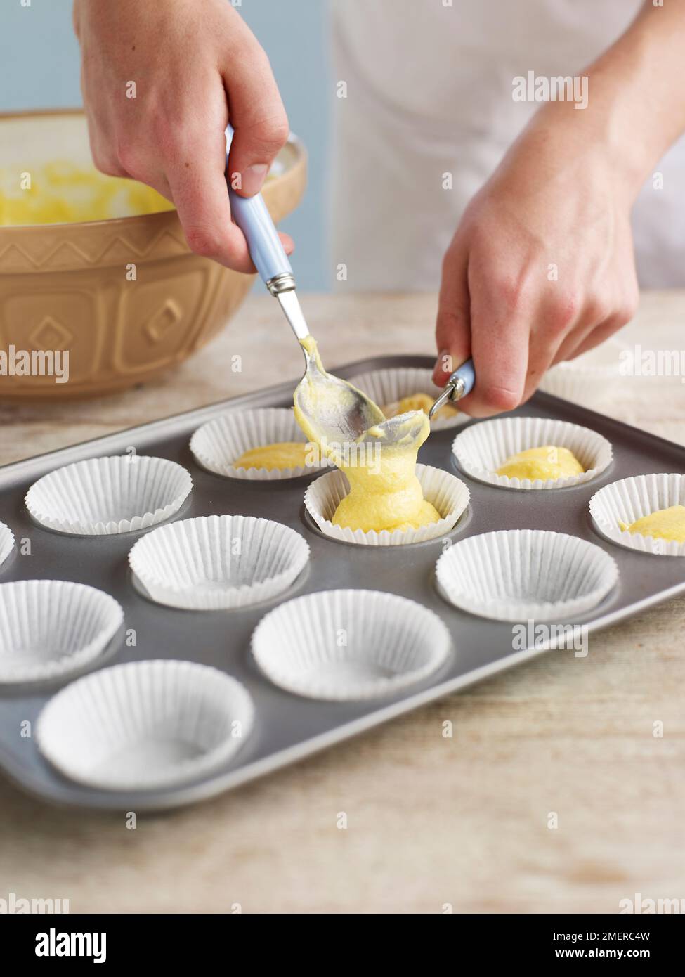 Bun cases hi-res stock photography and images - Alamy