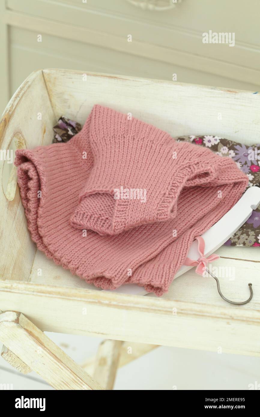 Folded up clothes hi-res stock photography and images - Alamy